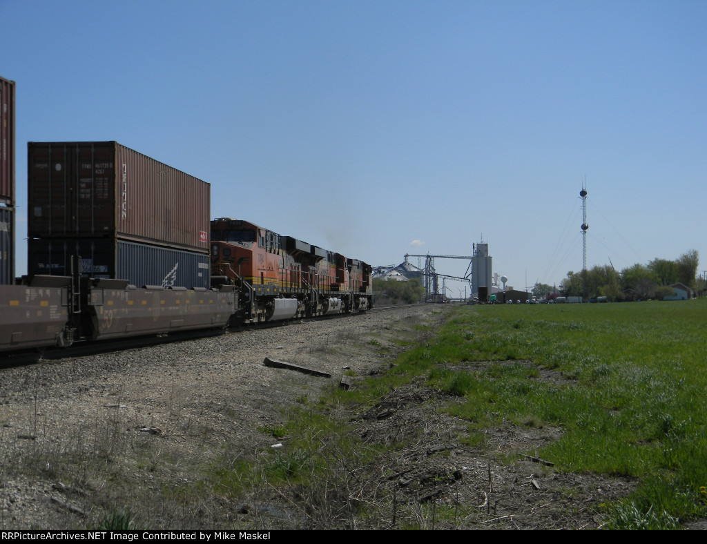 BNSF 5212